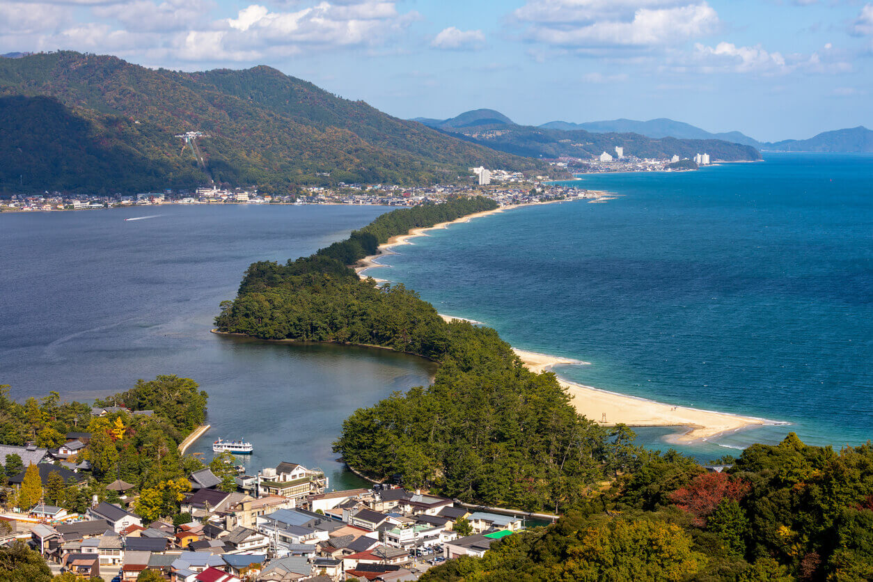 Top 9 des plus belles Plages du Japon (avec Carte et Photos)